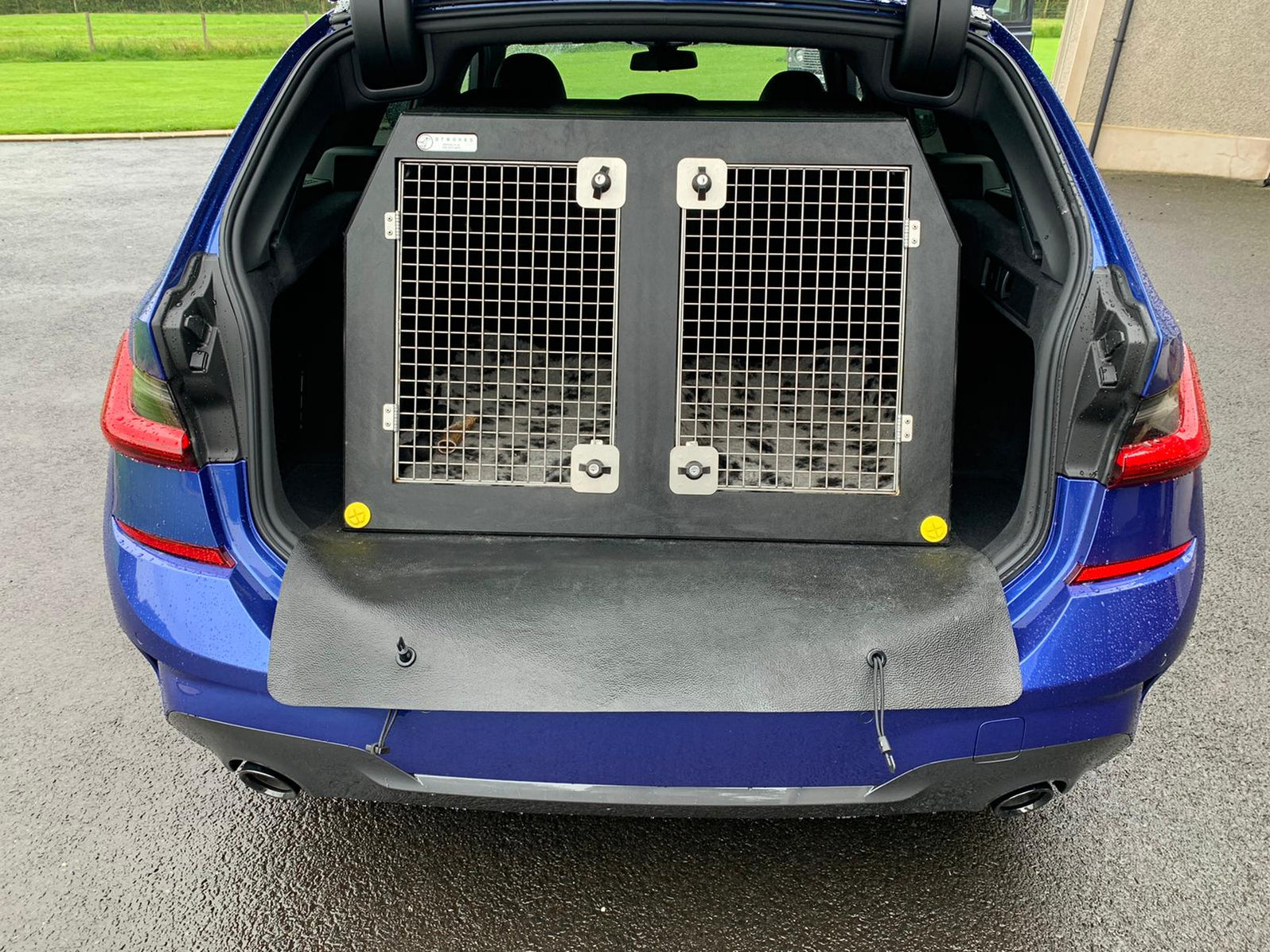 BMW 3 Series Touring Car Carrier For Sale — DT BOXES