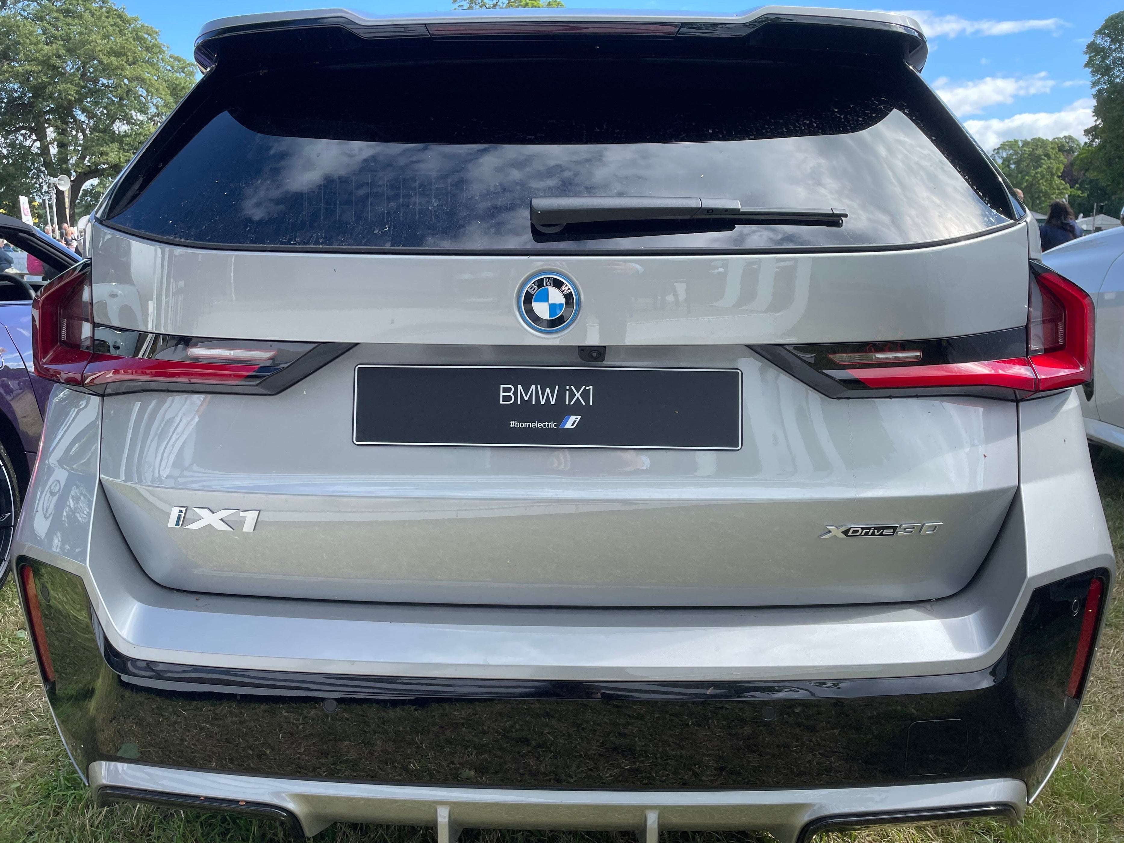 BMW IX1 | 2023 - Present | Dog Travel Crate | The DT 1 — DT BOXES