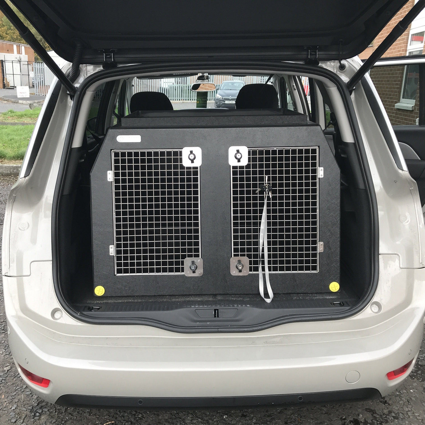 Citroen C4 Grand Picasso DT 3 Transport Crate For Dogs — DT BOXES
