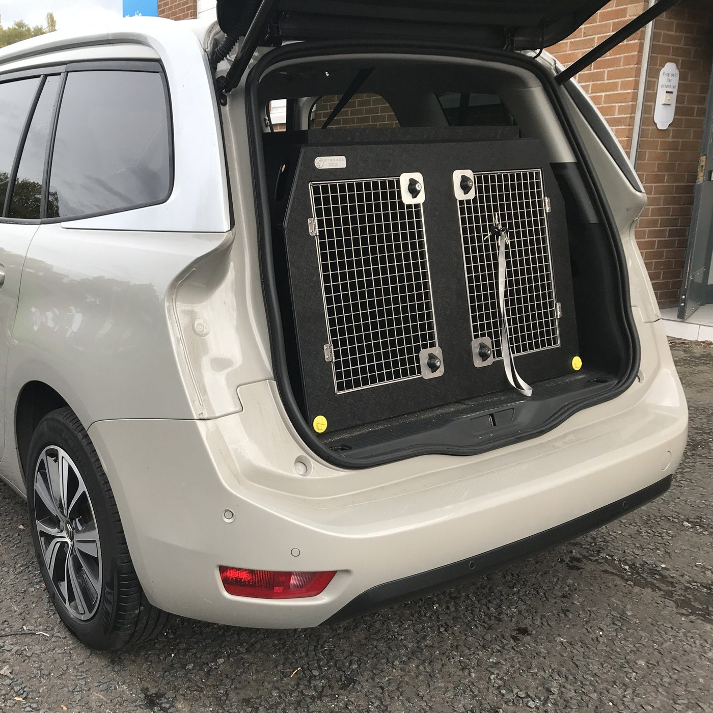 Citroen C4 Grand Picasso DT 3 Transport Crate For Dogs — DT BOXES