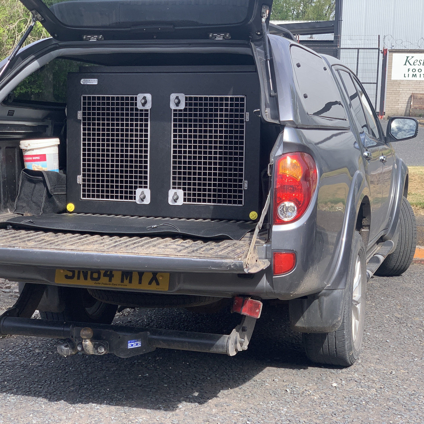 DT 1000L Dog Carrier For Pickup Trucks — DT BOXES