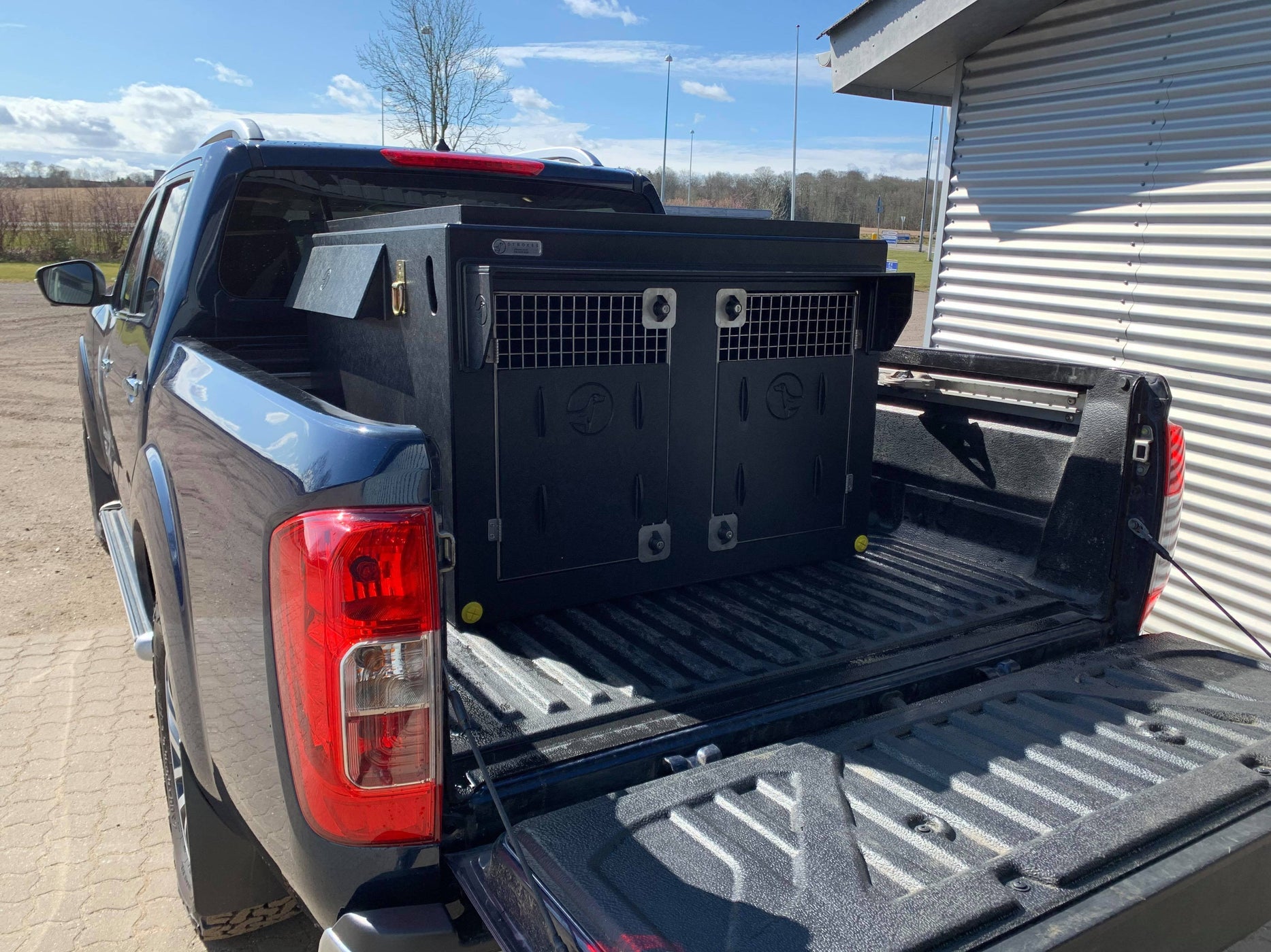 Dog Car Travel Crate- The DT 1000XL - All Weather Kit — DT BOXES
