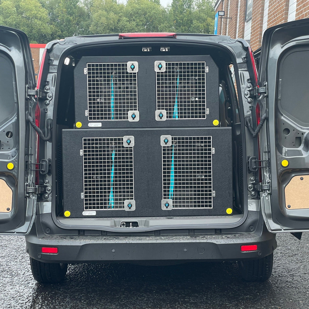 Toyota Proace City 2020> Dog Van Kit — DT BOXES