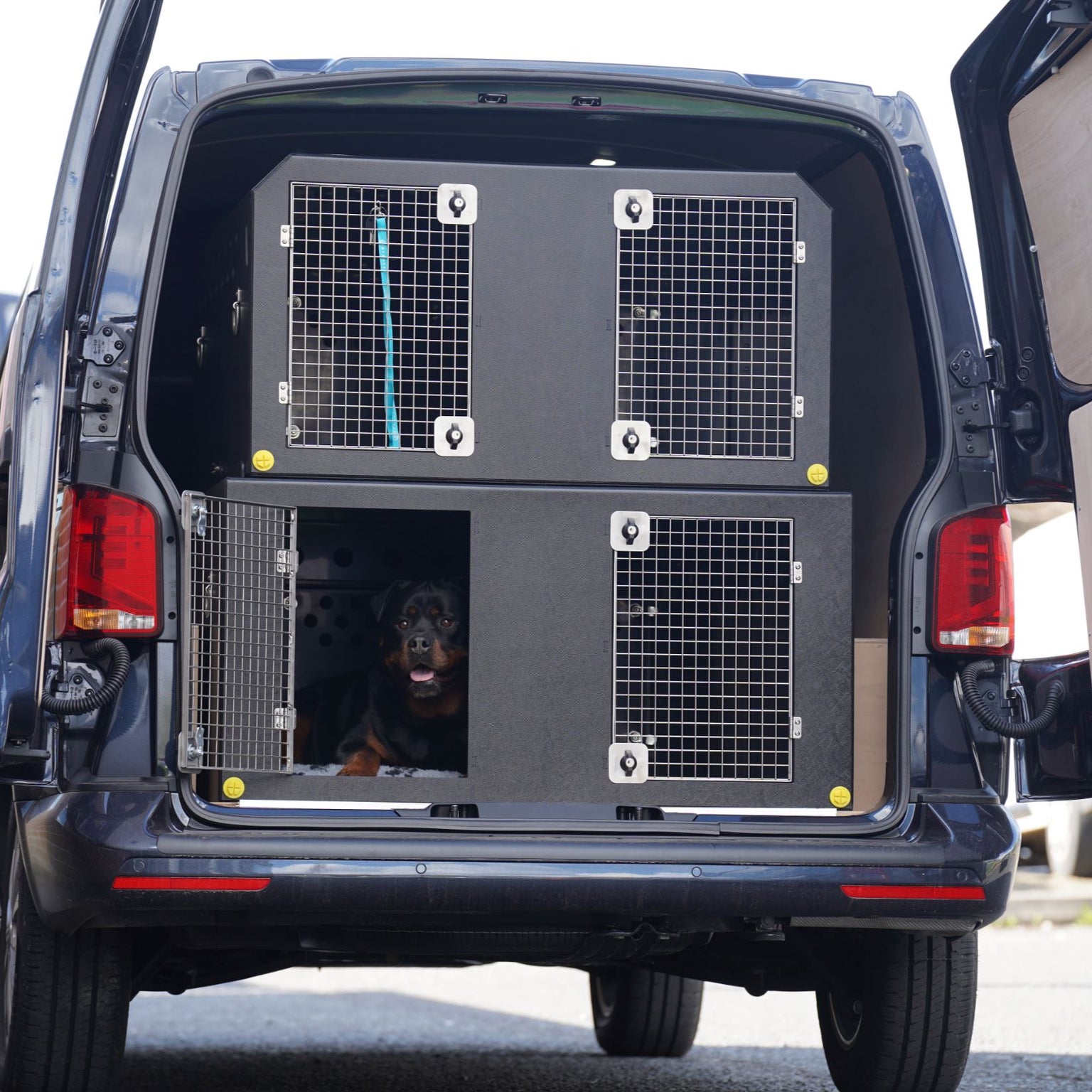 DT Boxes | Dog Crates For Vans & Pickups | DT BOXES